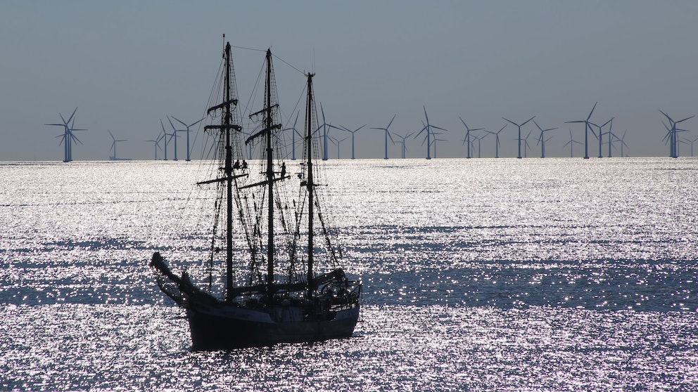 "Biggest project ever": Denmark greenlights €28bn offshore wind energy ...