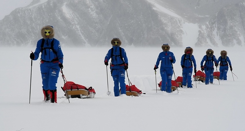 Women soldiers make history crossing Antarctica on foot - Global ...