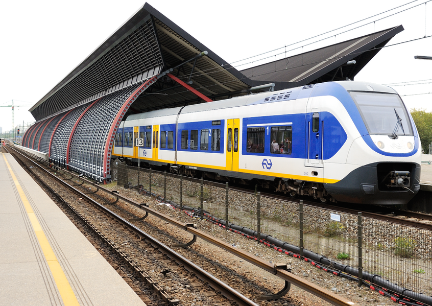 Dutch railway system "to run entirely on wind power by 2018" - Global ...