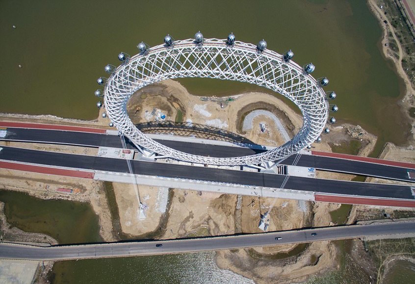 China unveils giant spokeless Ferris wheel, but how does it spin? - Global Construction Review