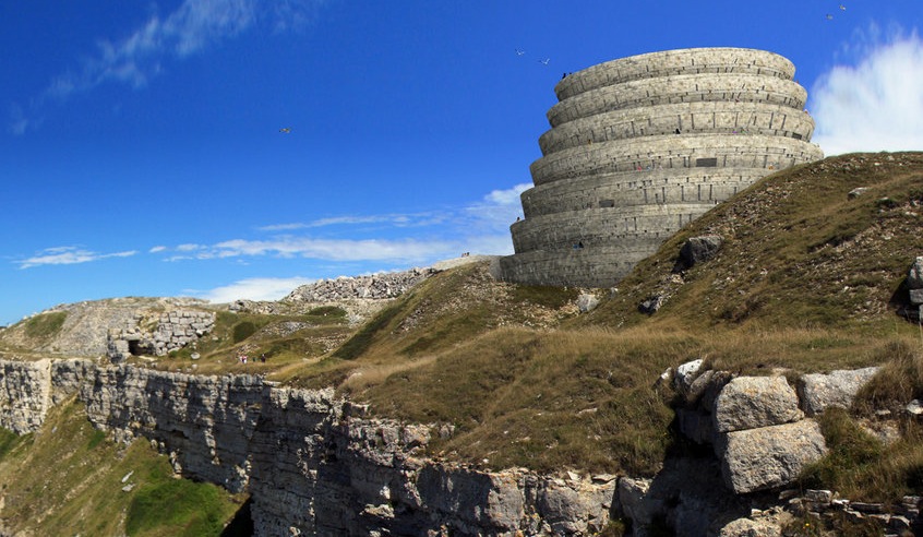 Memorial to world's extinct species to adorn tiny English island ...