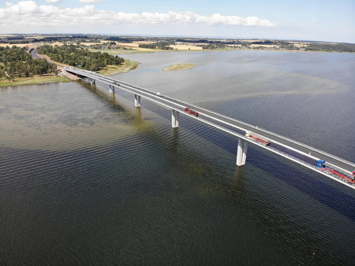 European JV completes landmark Danish bridge three months early ...