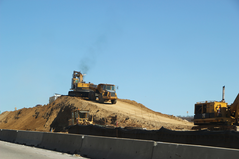 US Department of Transport launches $889m grant to rebuild "crumbling ...