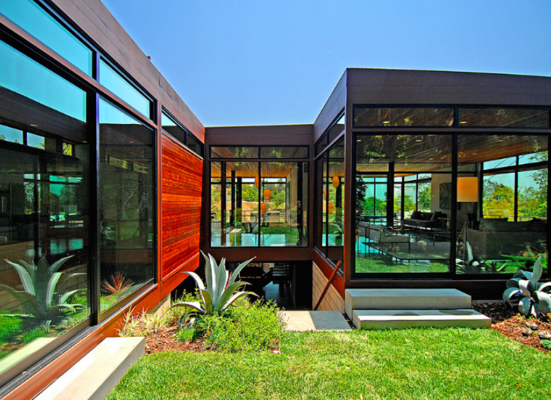 Amazon invests in modular housebuilder - Global Construction Review