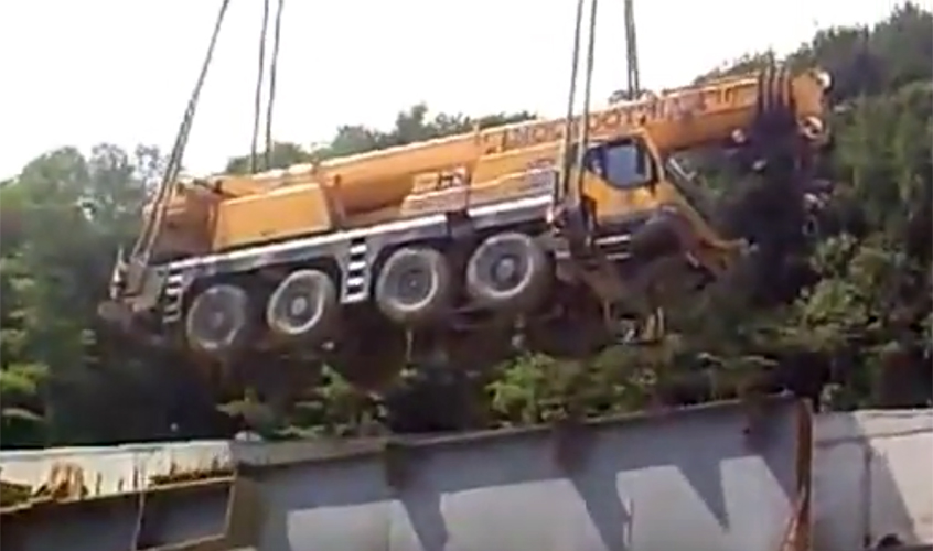 Videos reveal terrifying mishaps on Russian construction sites - Global ...