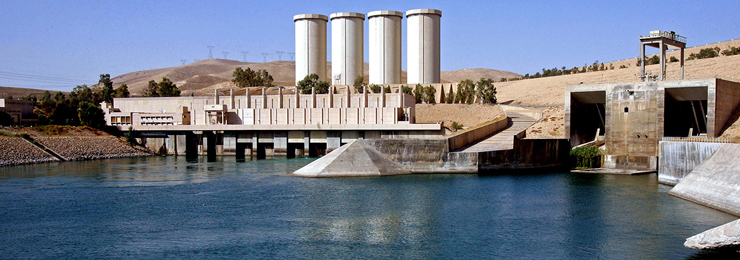 Italian soldiers and engineers arrive to save Mosul dam - Global ...