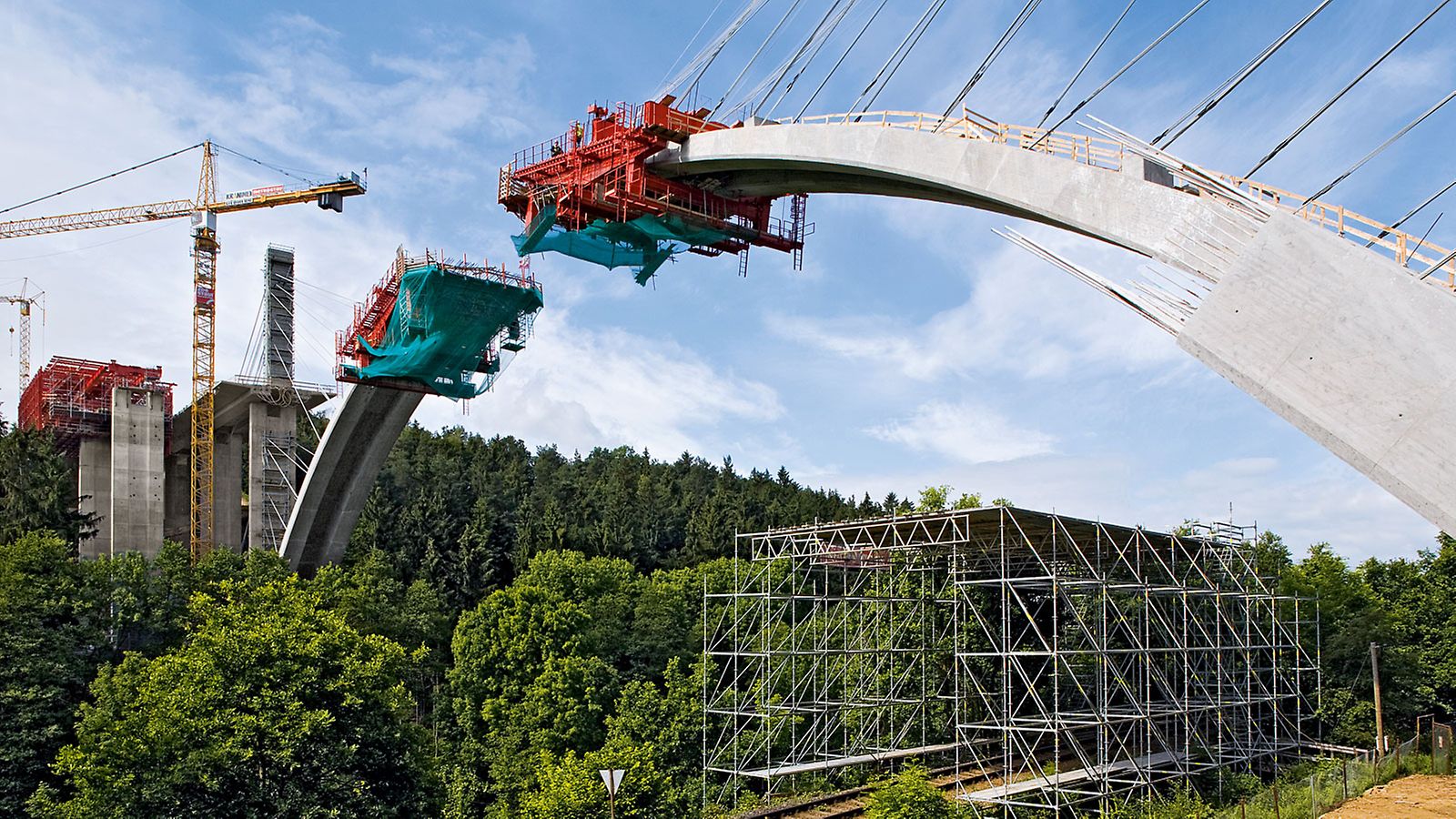 German scaffolding group Peri opens Ireland office - Global ...