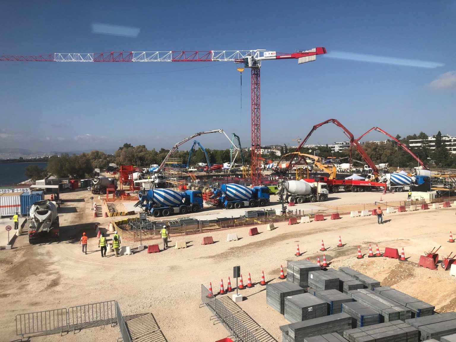 Mace, Jacobs oversee Greece’s ‘largest concrete pour’ - Global ...