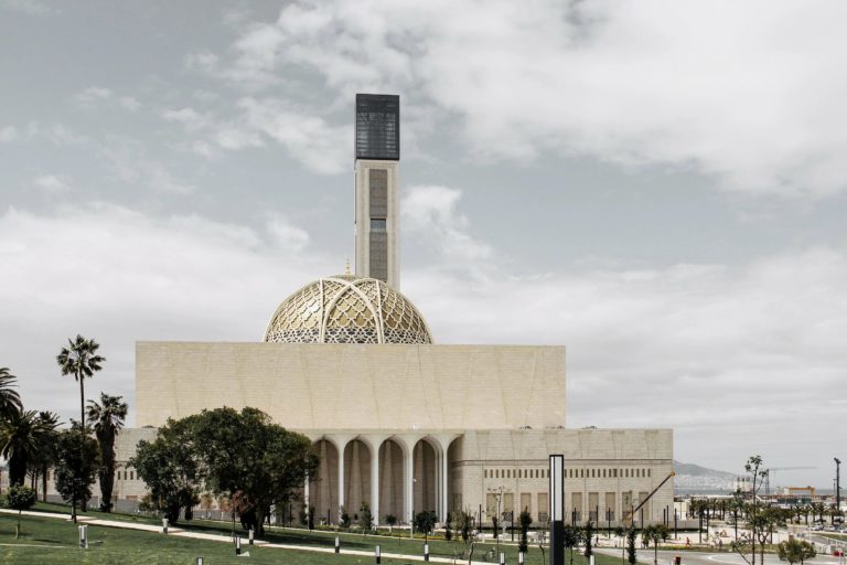 16 years in the making, Algeria’s giant mosque officially opens ...