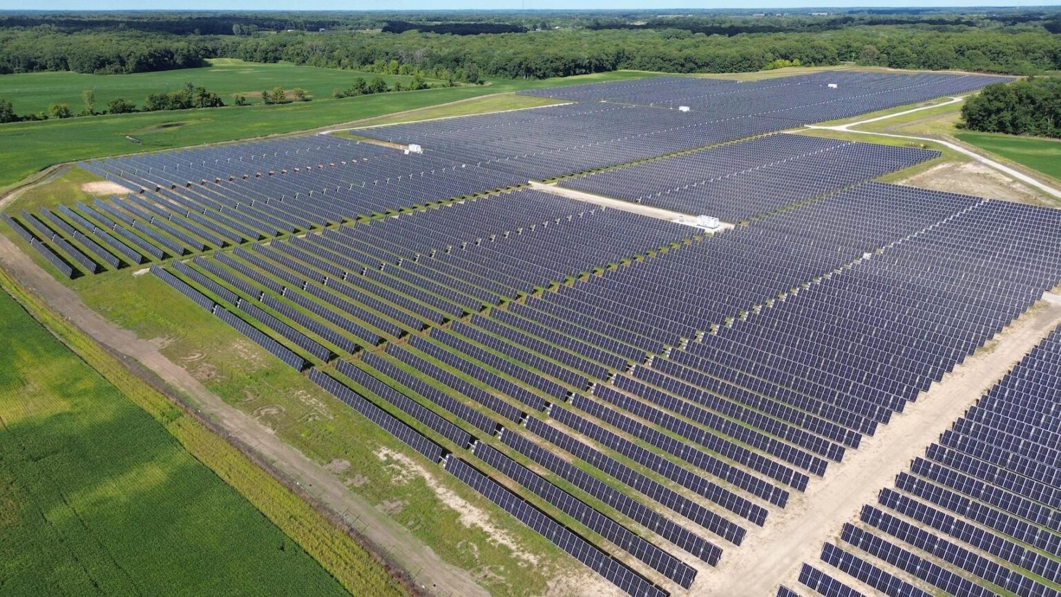 Bechtel picked for main phases of 1.3GW ‘Mammouth’ solar farm - Global ...